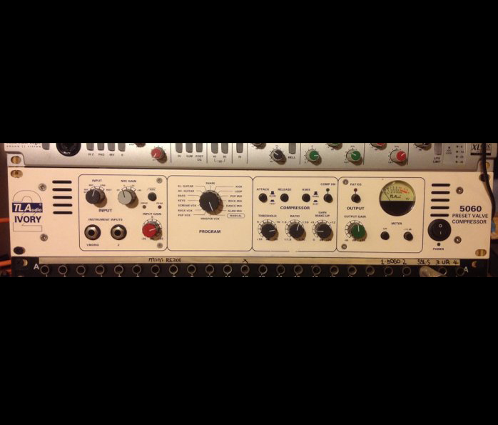 TL Audio Ivory2 5060 真空管 stereo 麥克風前級 + 壓縮器 - 二手樂器 | DigiLog 聲響實驗室